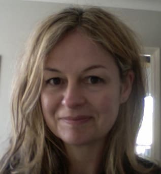 Liz Bury, Writer and Editor - Byte The Book