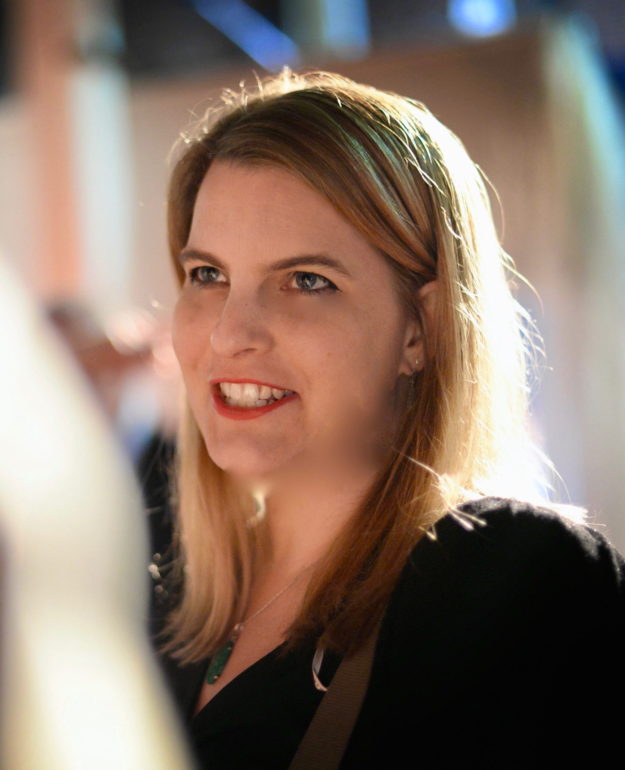 Anna Pallai - Agent and PR - Byte The Book