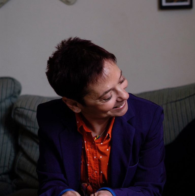 Lisa Gee - Academic and Author - Byte The Book